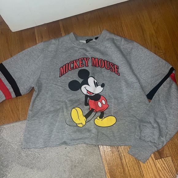 Disney | Tops | Disney Gray Mickey Mouse Crew Neck Sweatshirt | Poshmark